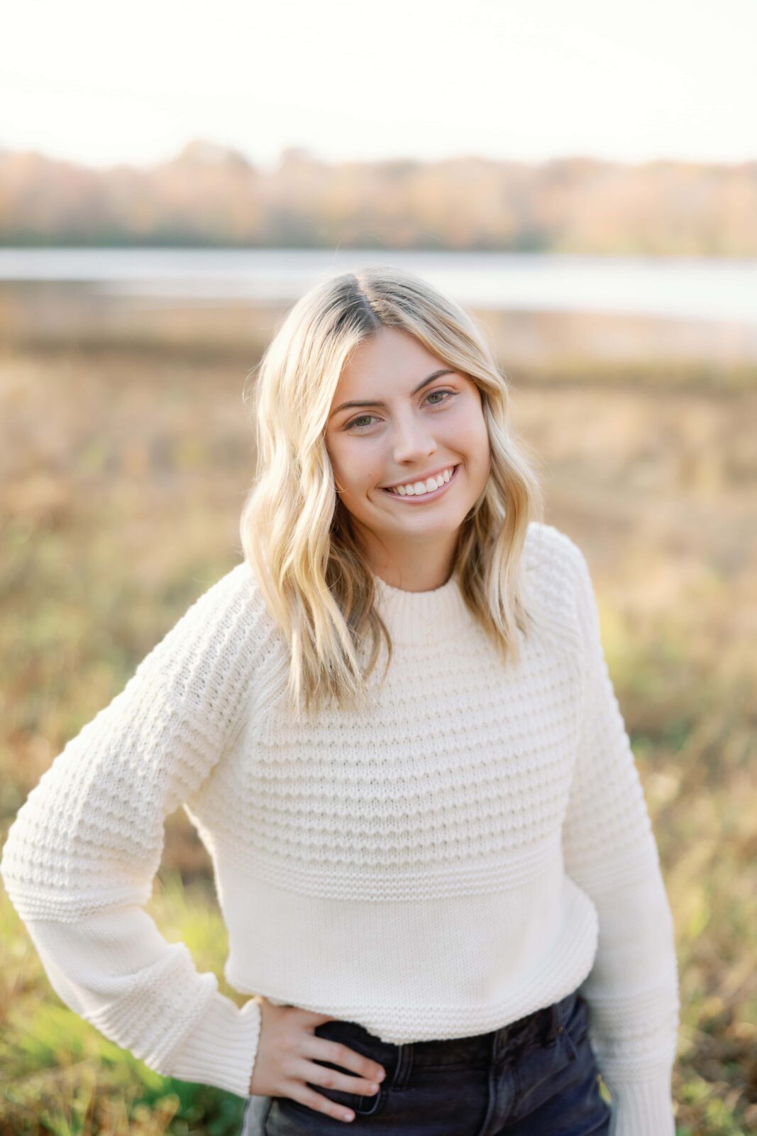Senior Pictures at Newfields in Indianapolis - Monette Wagner Photography